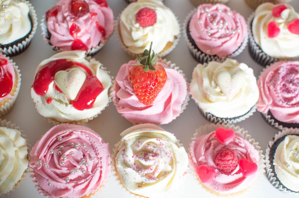 Mix & Match Valentine’s Day Cupcakes – Kay's Kitchen