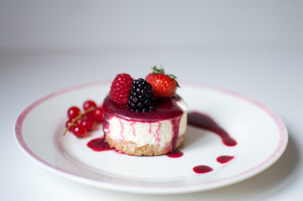 Individual Berry & Vanilla Cheesecakes – Kay's Kitchen