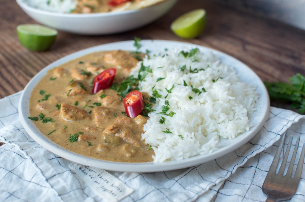 Swahili (Zanzibar Style) Coconut Chicken Curry With Parathas – Kay's ...